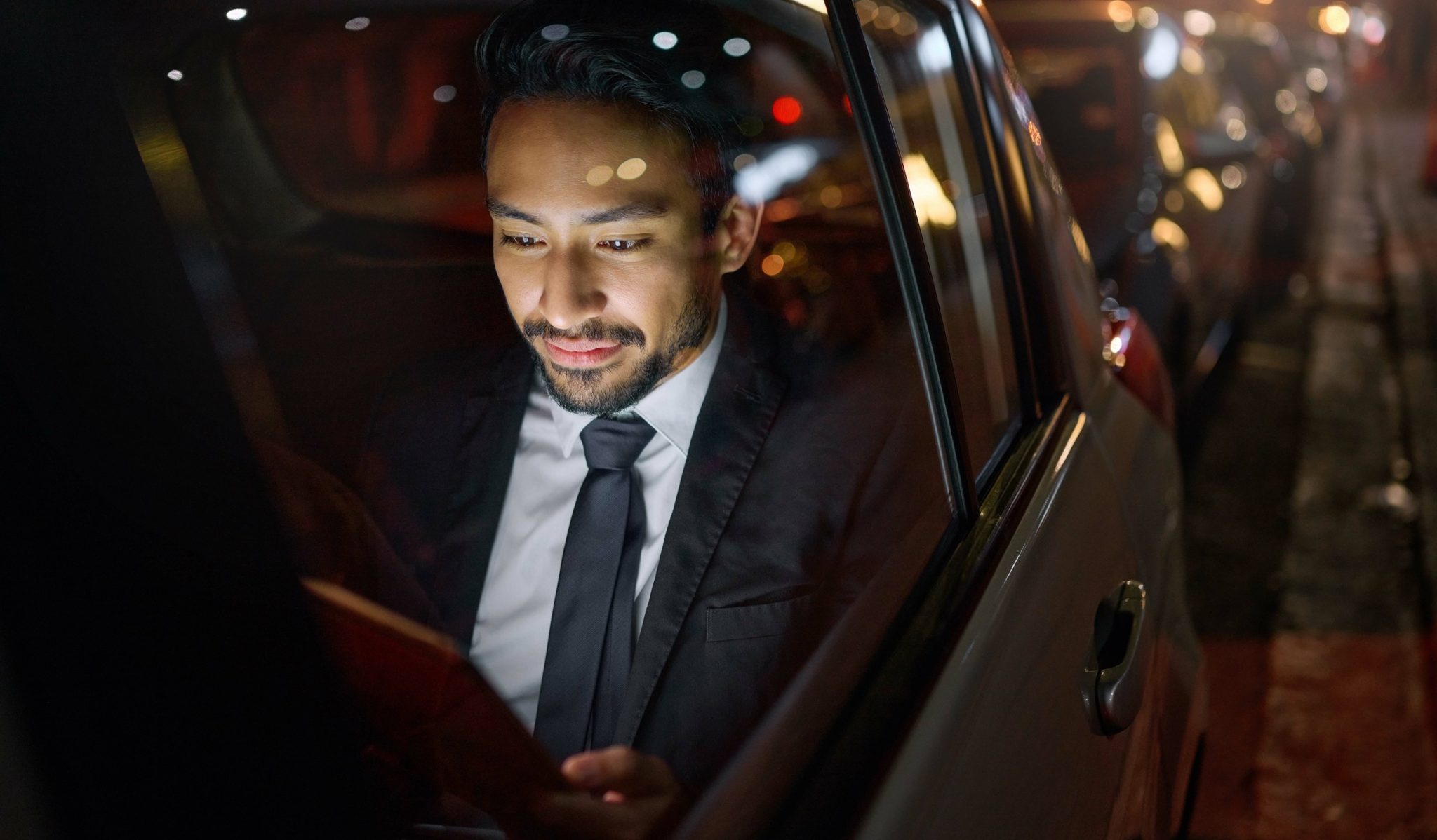 Austin Limo Rental Services - Luxury Cars, Buses & Limos